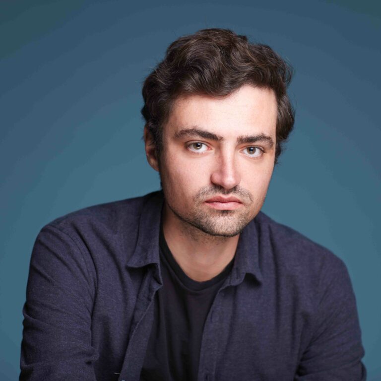 Nathan Devers - La Forêt des Livres chez Gonzague Saint Bris